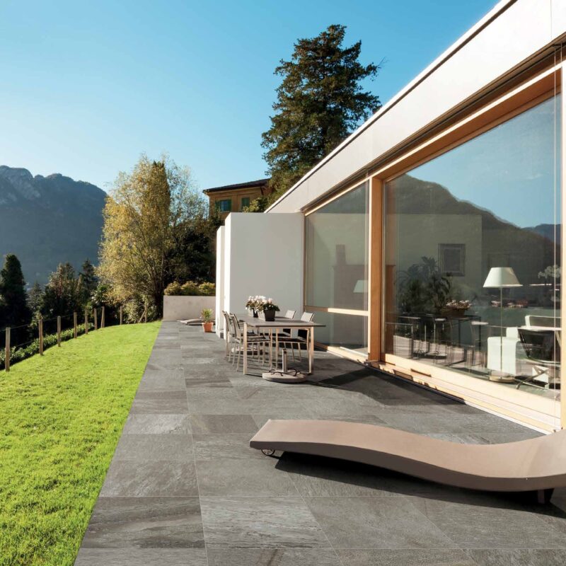 Quartz Grey Outdoor – stone Quartz